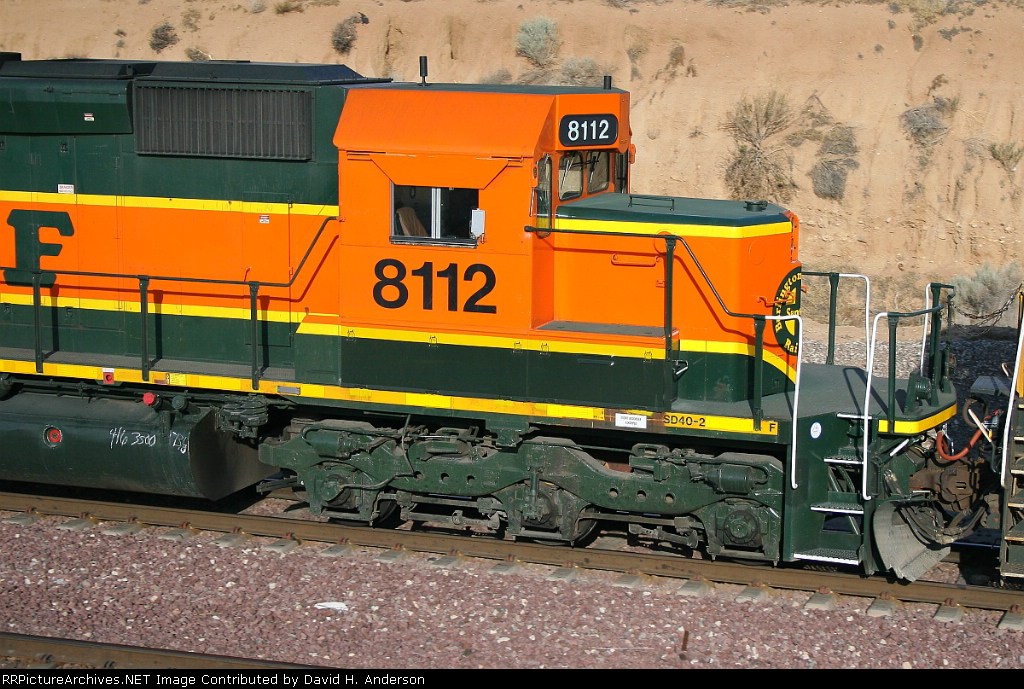 BNSF 8112